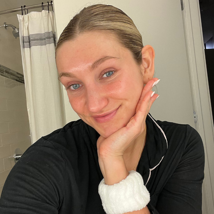 “You’ve Got Mail” is 25: Here’s How to Channel Your Inner Kathleen Kel ...