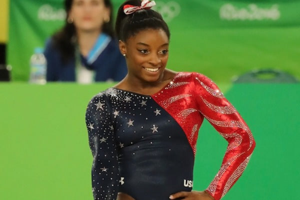 Simone Biles Proposes New Challenge As She Removes Pants While Doing H ...