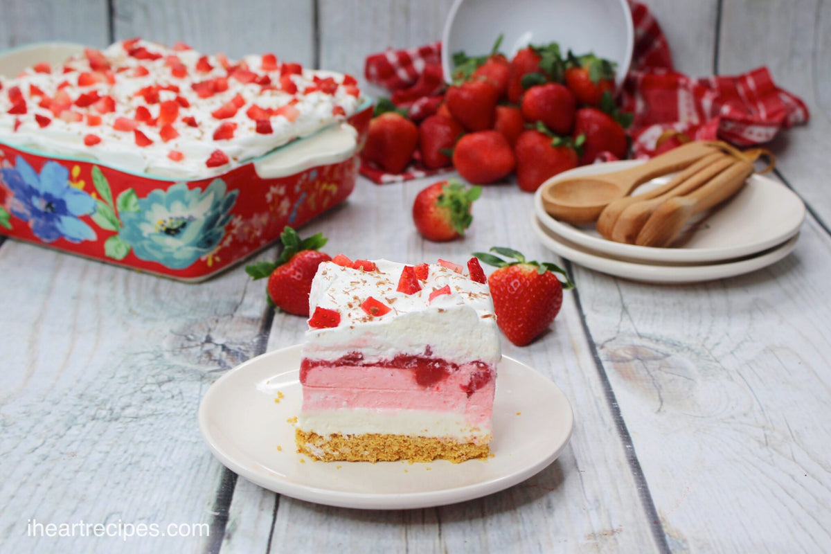 No Bake Strawberry Cheesecake Lasagna – Best Pixel Design